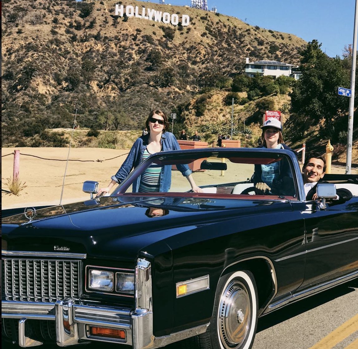 Discover the Magic of the Top Private Tours in LA This Christmas
