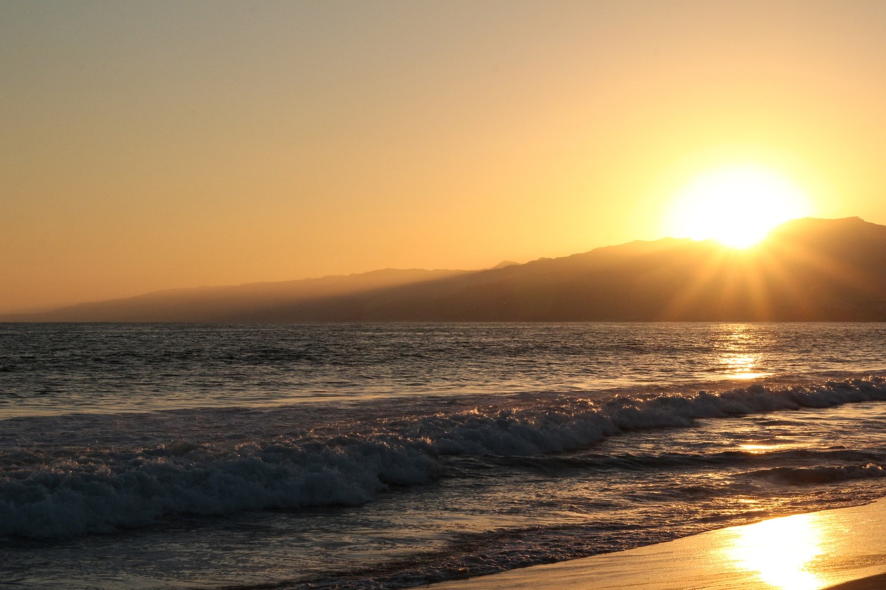 Discover the Best Los Angeles Beaches to Visit